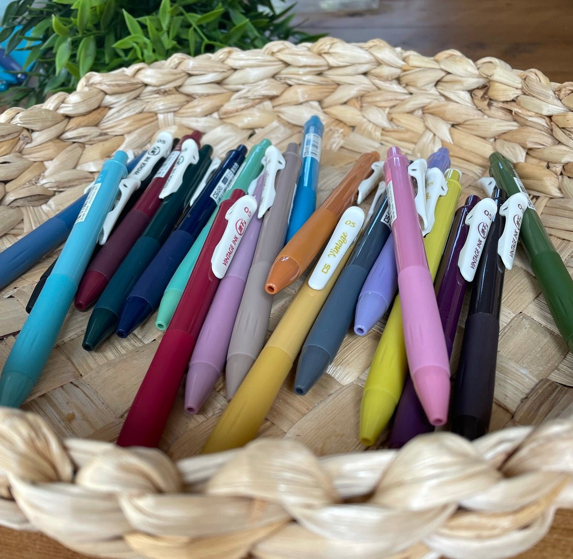 Vintage Gel Pens – The James Method
